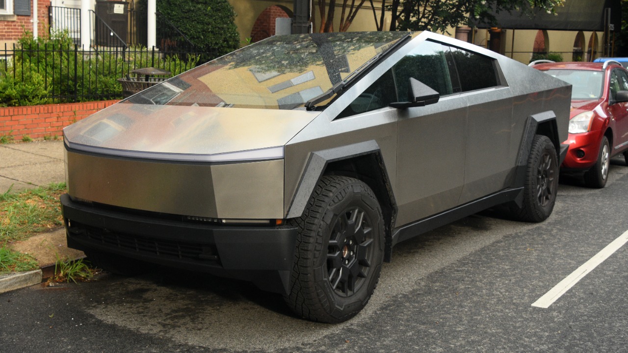 Is Rain Already Rusting Cybertrucks?