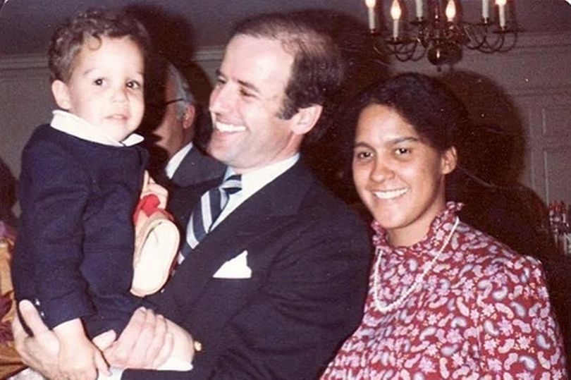 Fall Out Boy member Pete Wentz's parents met because of this politician