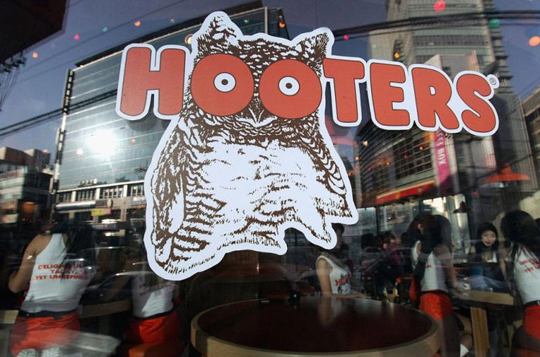 Hooters location in Wisconsin to possibly close following bankruptcy filing