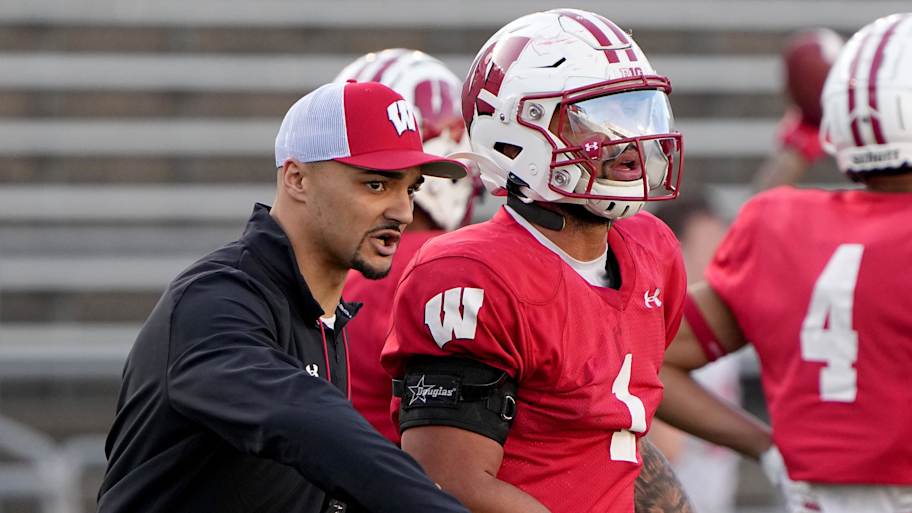 Recruiting experts predict Wisconsin Badgers will land commitment from ...