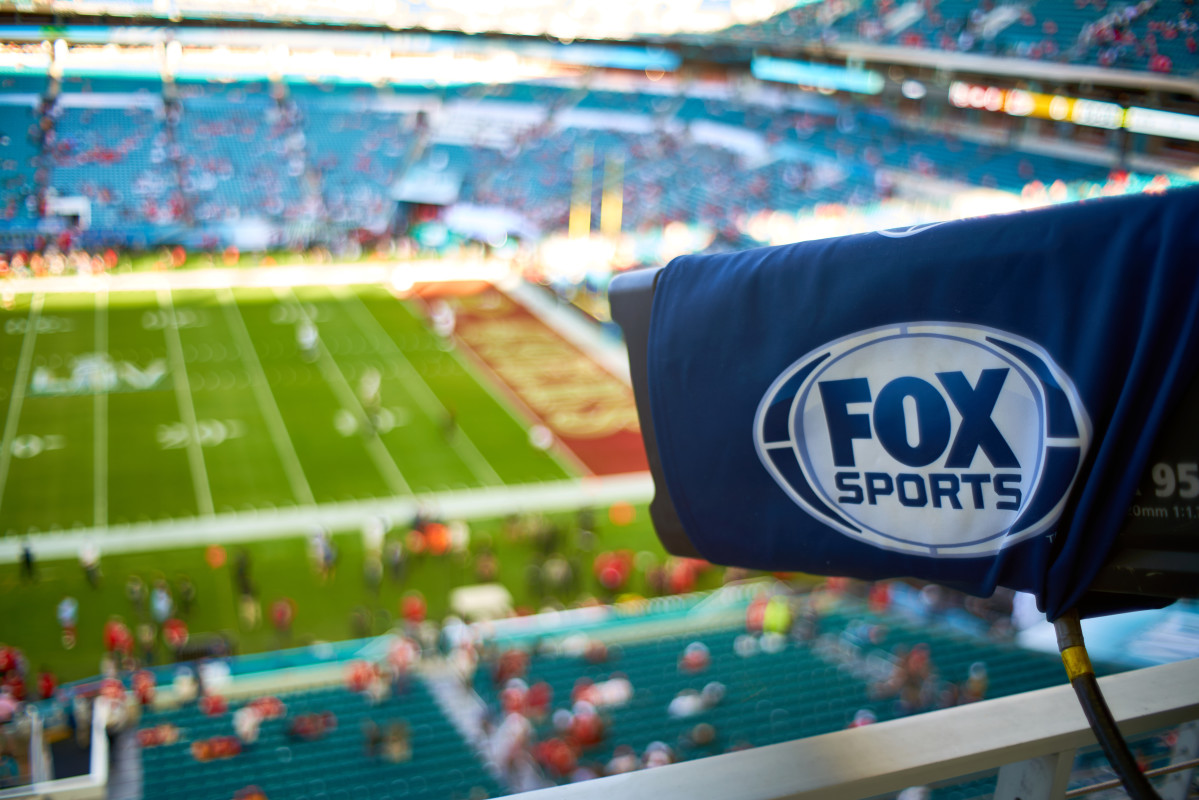 NFL Fans Calling For Announcer's Firing After Week 10 Game