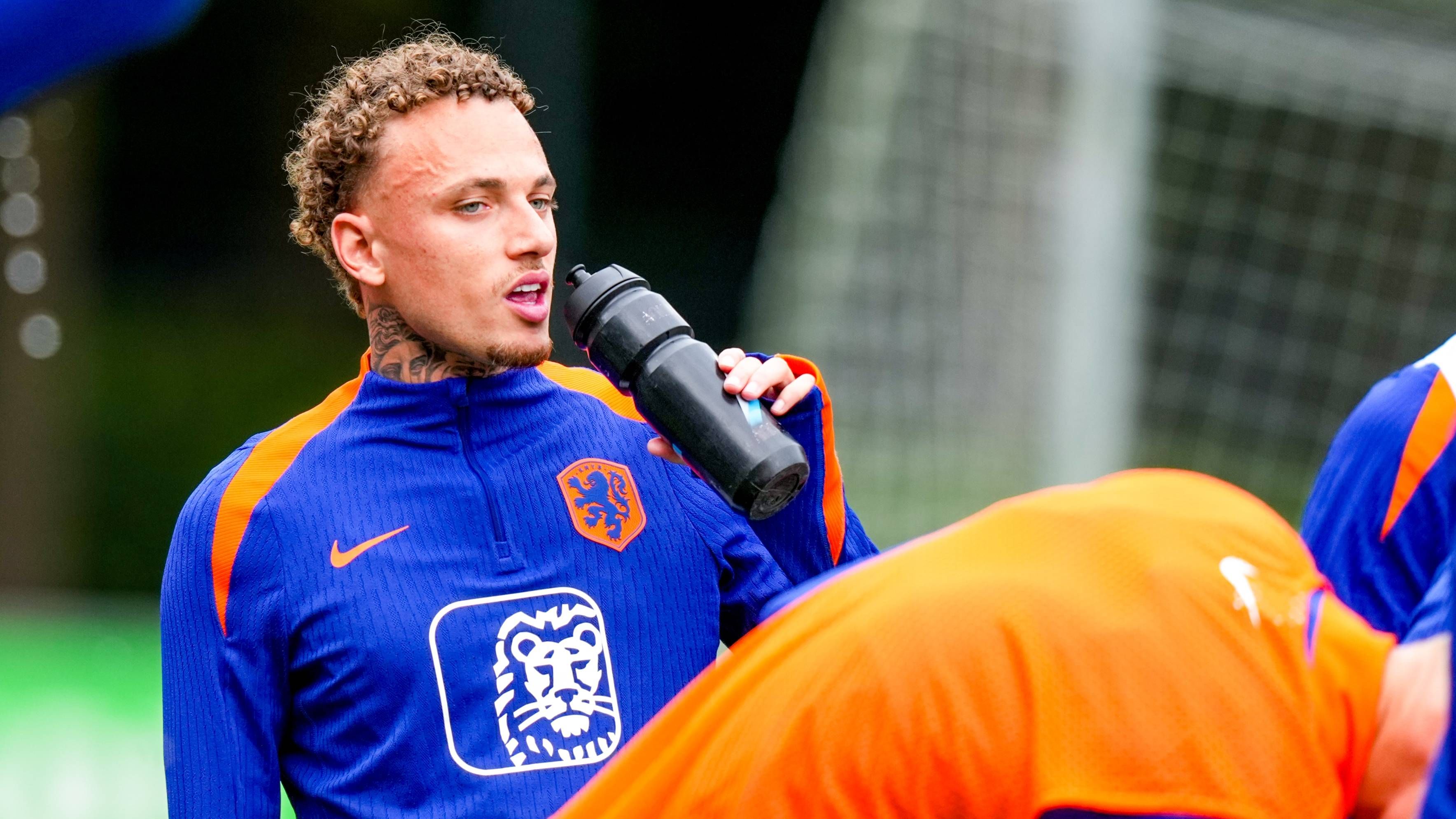 Het AD ziet in Noa Lang mogelijk de oplossing voor Nederlands elftal ...