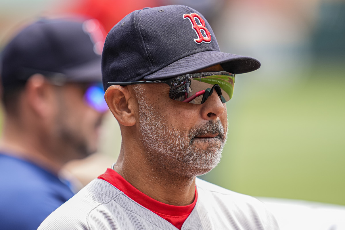 Red Sox CBO Criag Breslow Has 'Confidence' In Alex Cora Amid Hot Seat ...