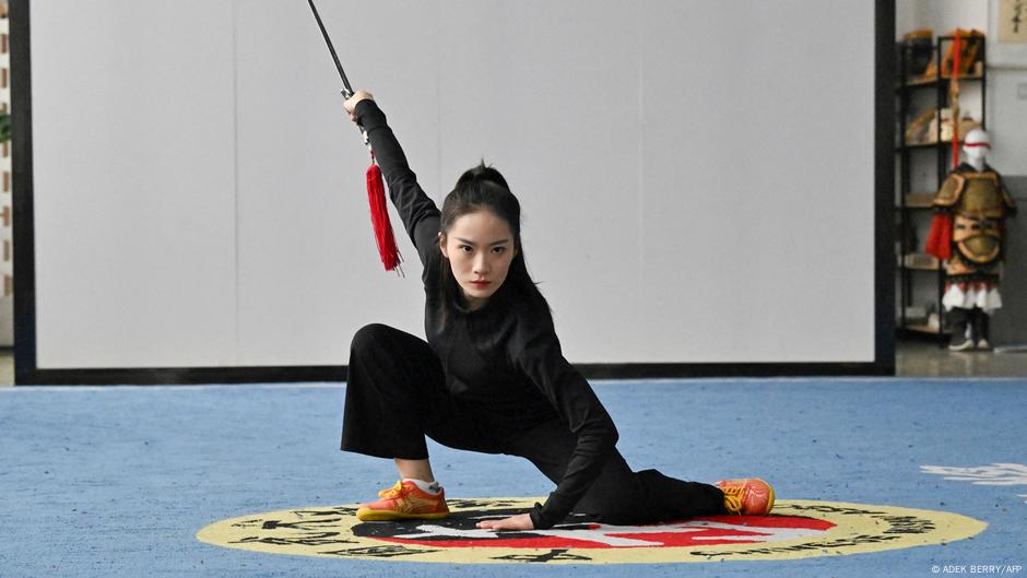 Meet Chinese martial arts sensation, the Emei Kung Fu Girls