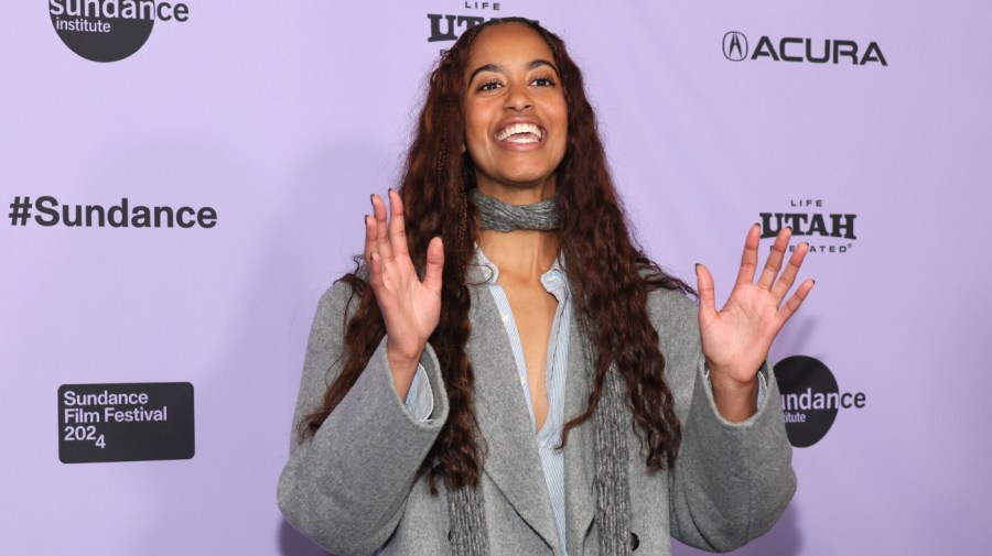 Barack Obama’s daughter to change name