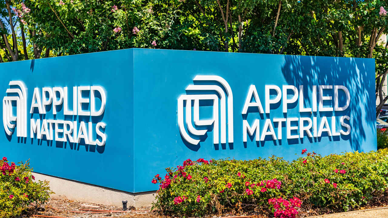 Applied Materials Faces Growing Risks in China, Analyst Says. The Stock ...