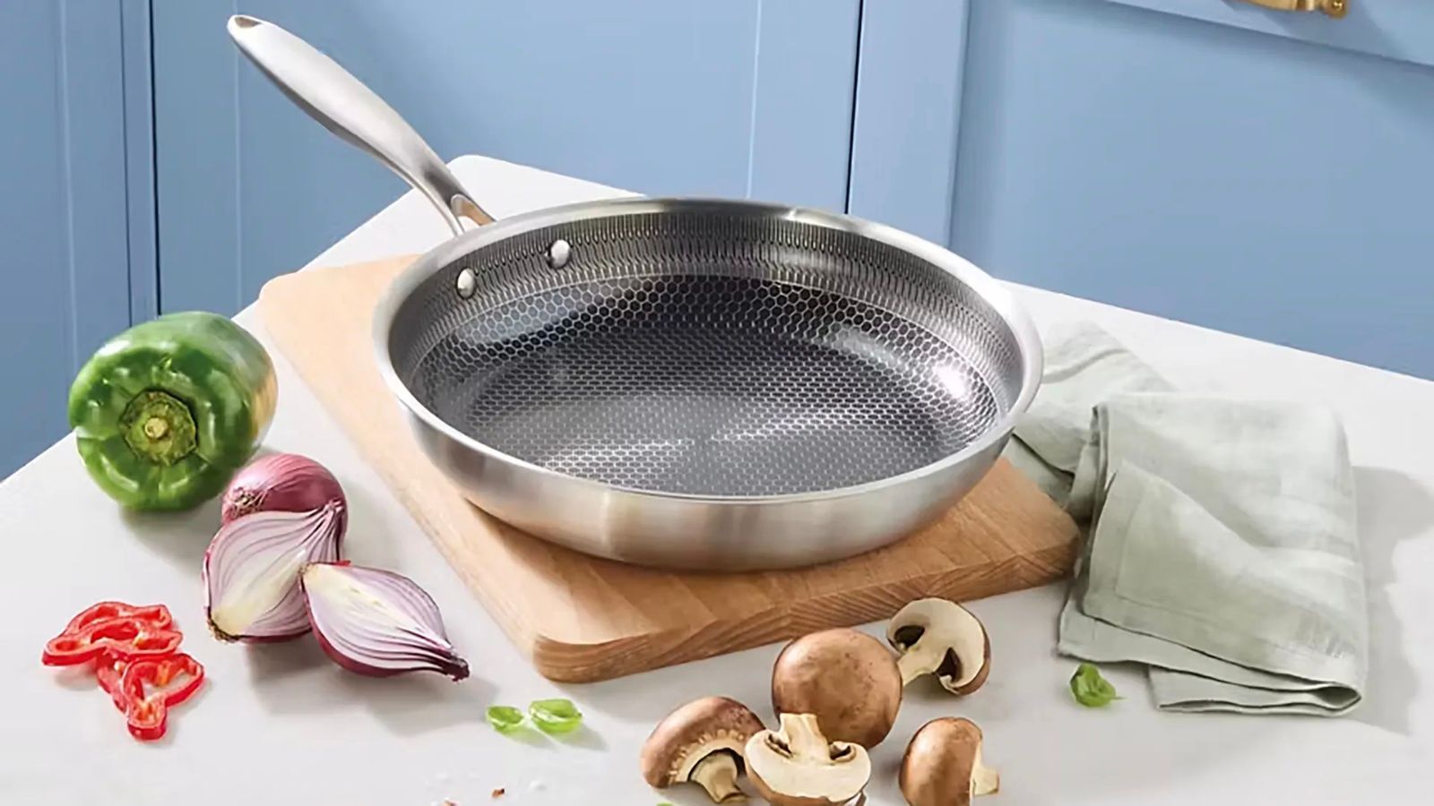 This affordable non-stick pan is almost identical to HexClad and just ...
