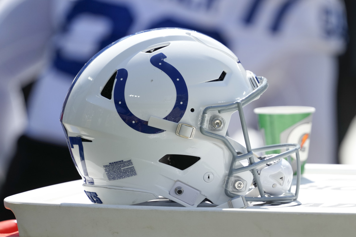 A well respected longtime Indianapolis Colts front office member is ...