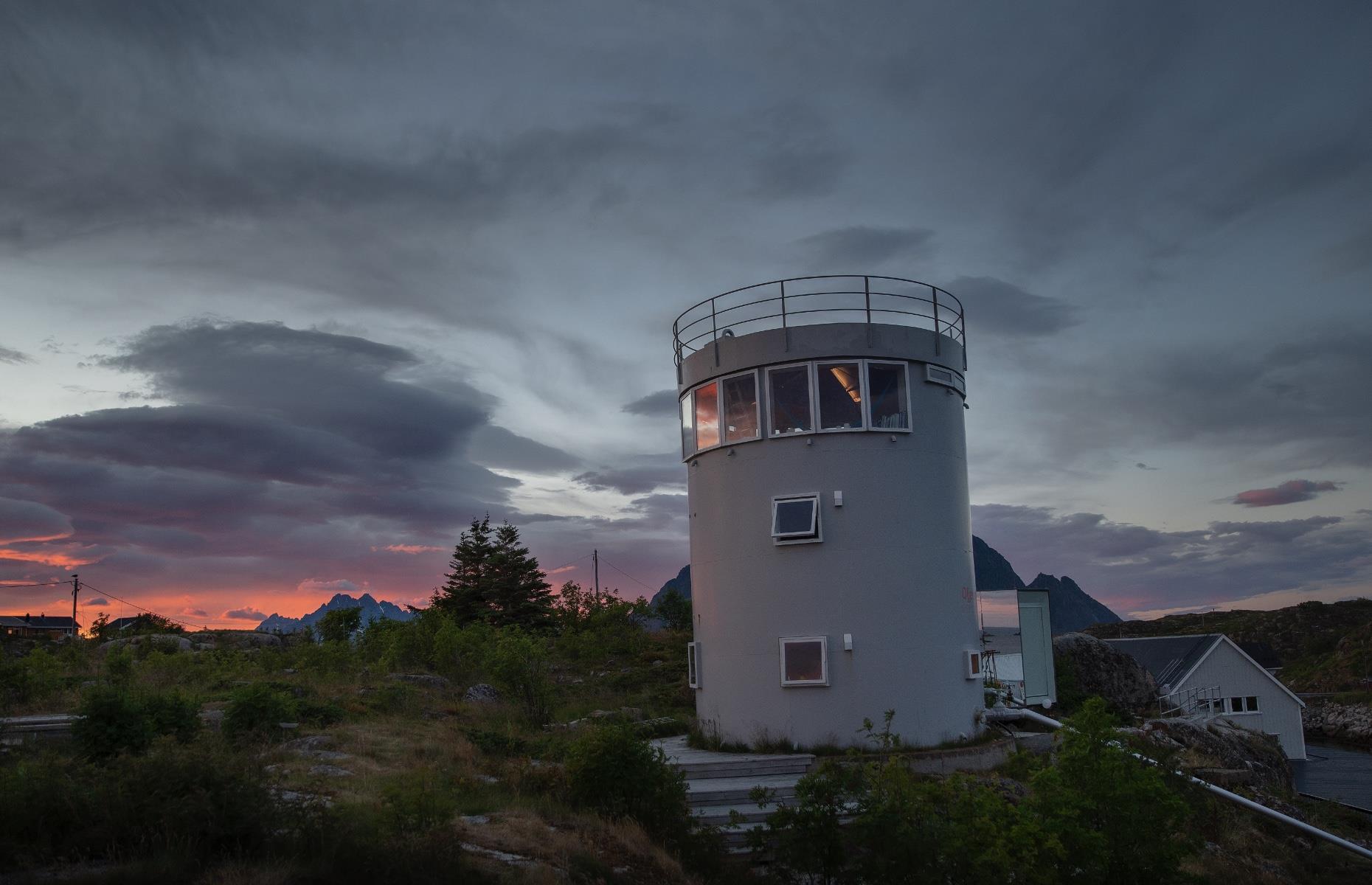 Take a tour inside the incredible property built inside an oil tank