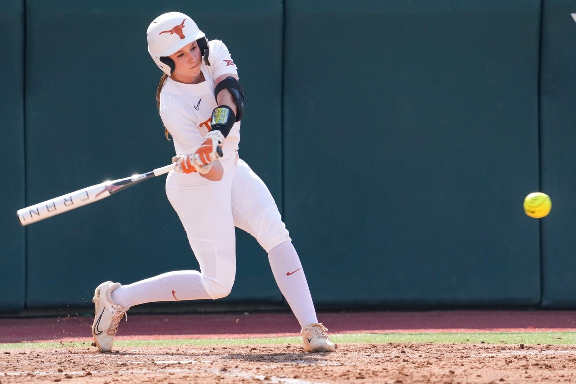 Stellar photos of Texas softball star Leighann Goode