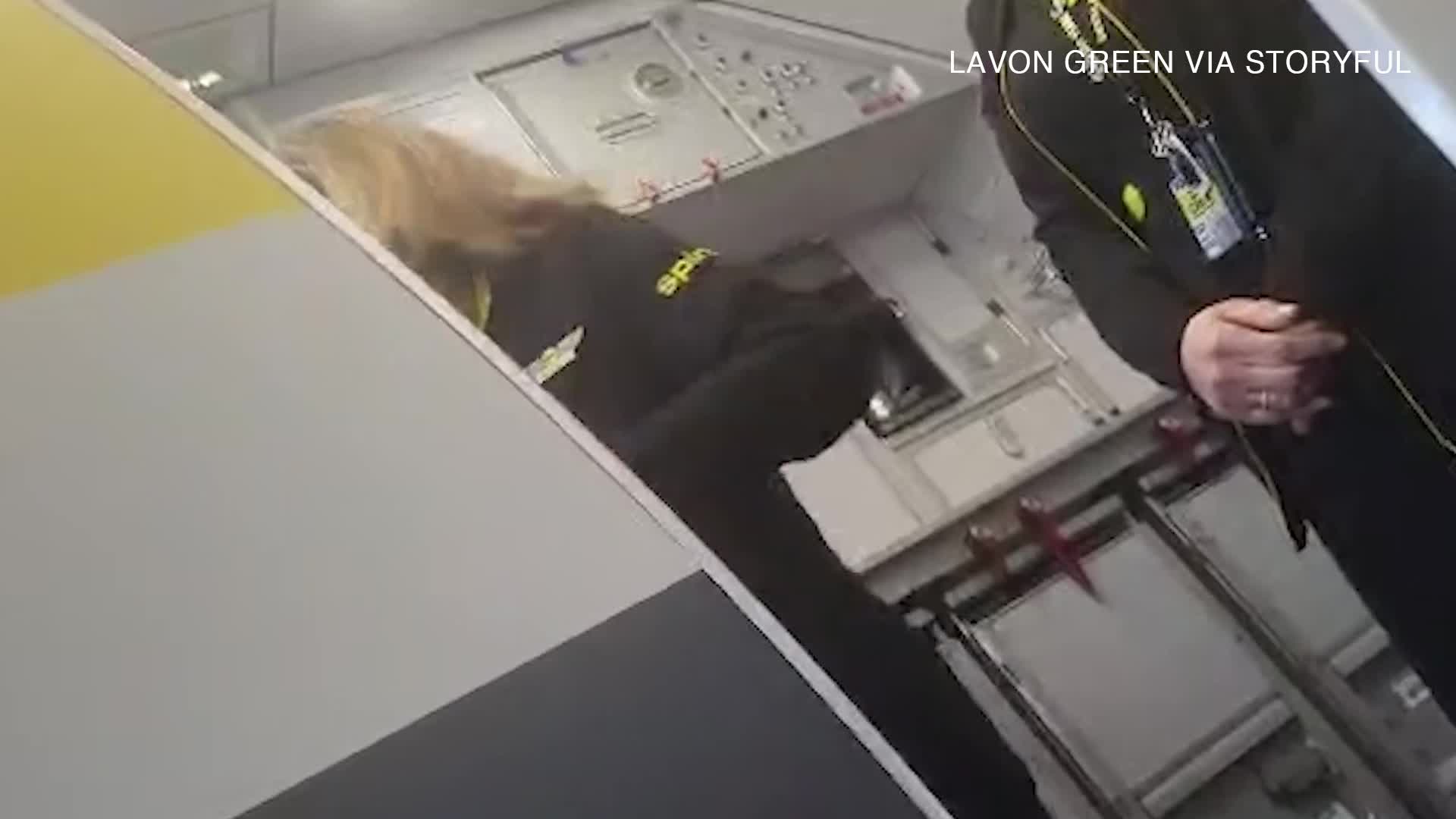 Passengers deplaned at Detroit Metro after bomb threat on Spirit ...