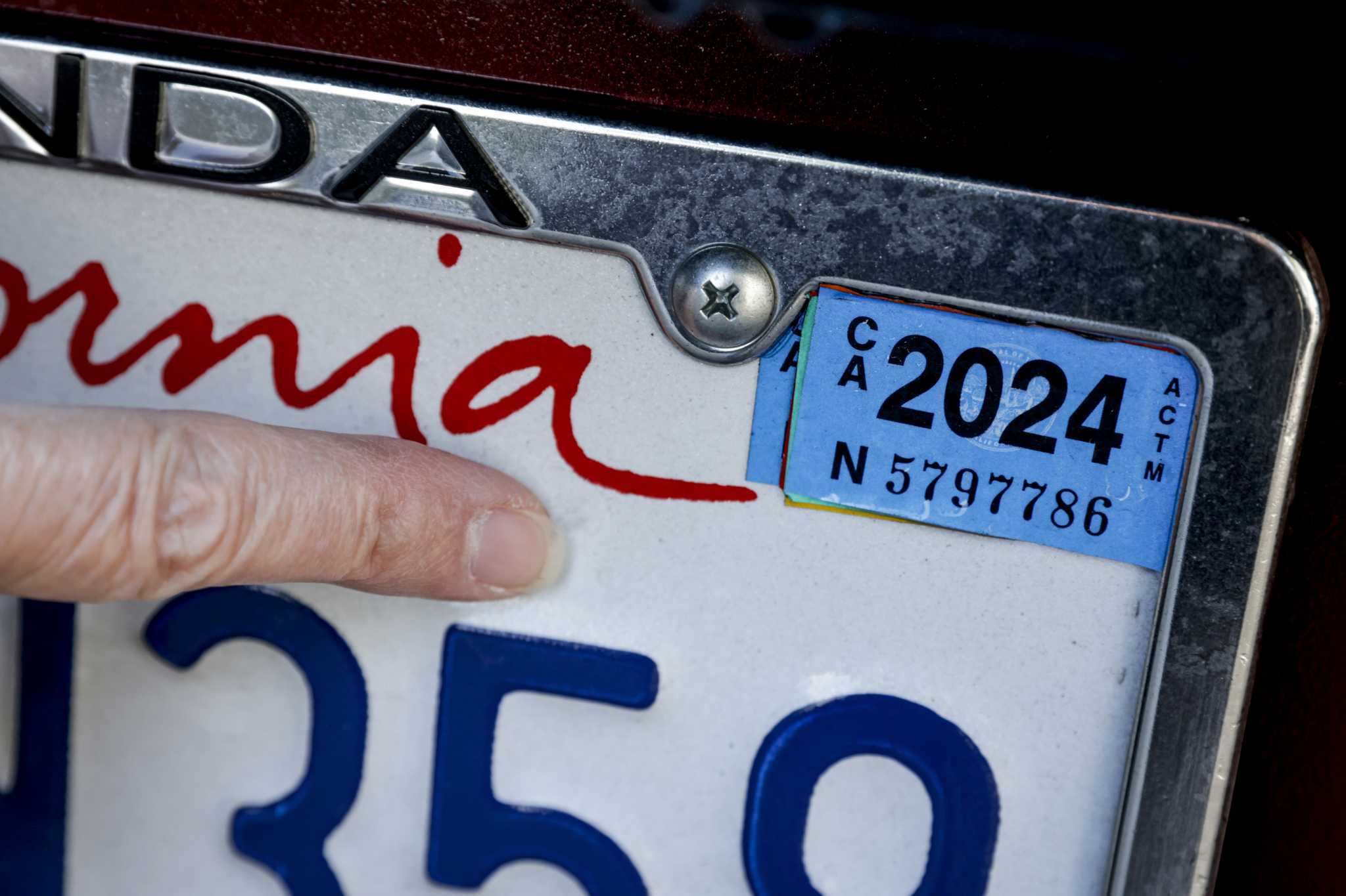 California DMV warns about fraudulent social media ads offering ...