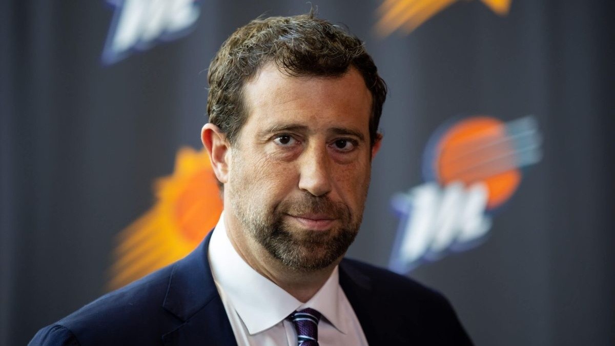 MLB: What's the Net Worth of Billionaire Businessman Justin Ishbia ...