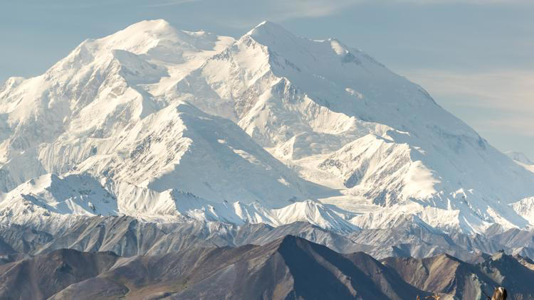 Seattle man dies in 3,000-foot fall on Mount McKinley
