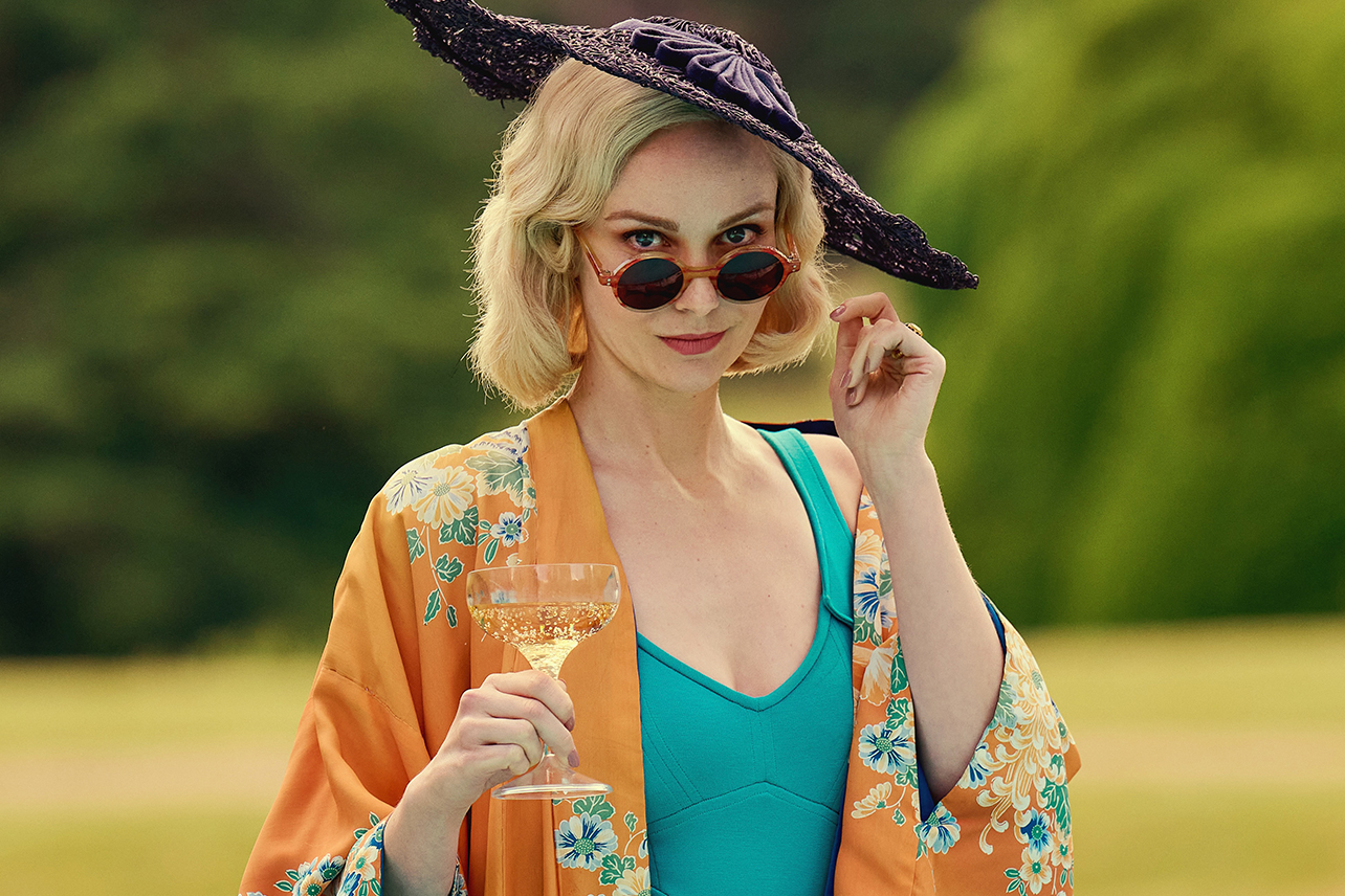 Is ‘Outrageous’ Based on a True Story? All About the Mitford Sisters