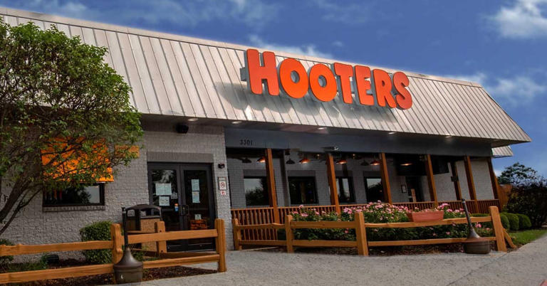 Hooters is rebranding as a family-friendly restaurant with less skin