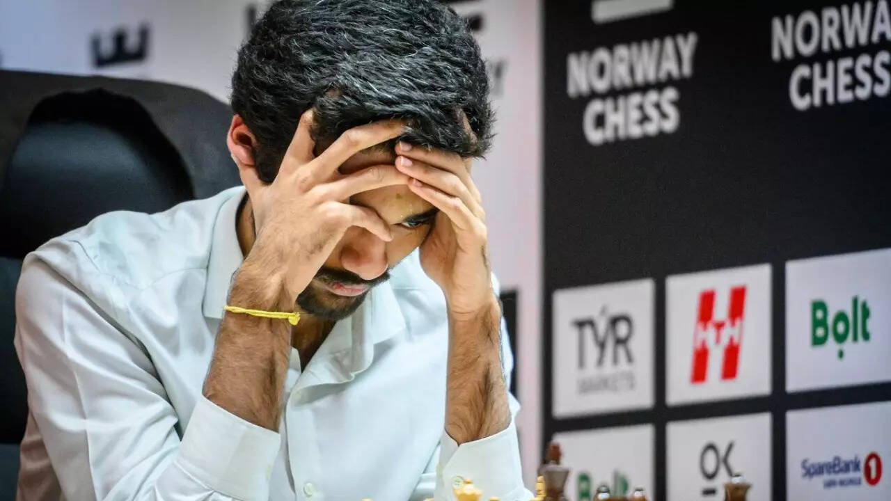 Norway Chess 2025: D Gukesh, Magnus Carlsen win to setup thrilling ...