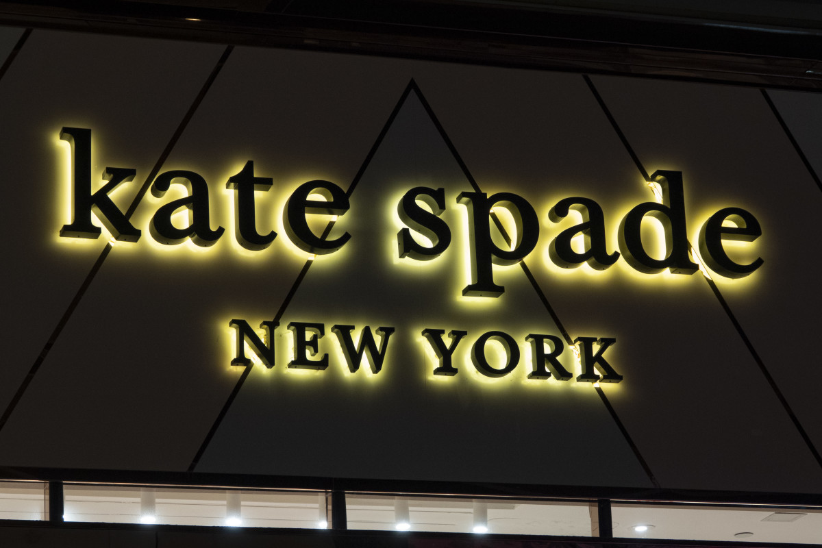 Kate Spade Is Selling a 'Functional' $199 Clear Crossbody Bag for Just ...