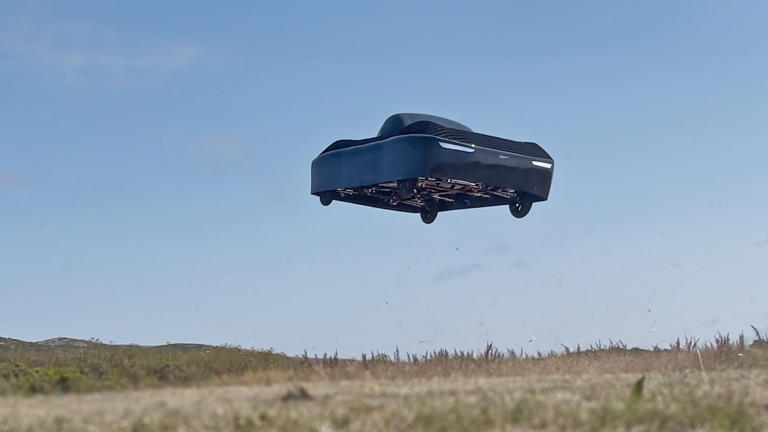 Bay Area company takes thousands of preorders for 'first true flying ...