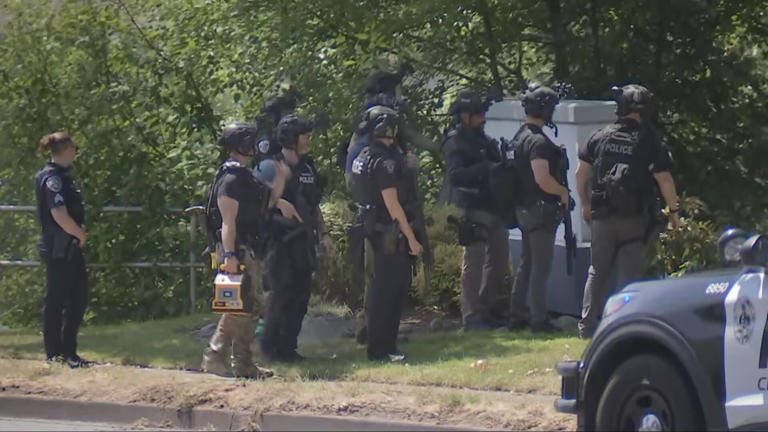 Kent Police: Employee recently fired returns to business with gun, threatens others, found dead