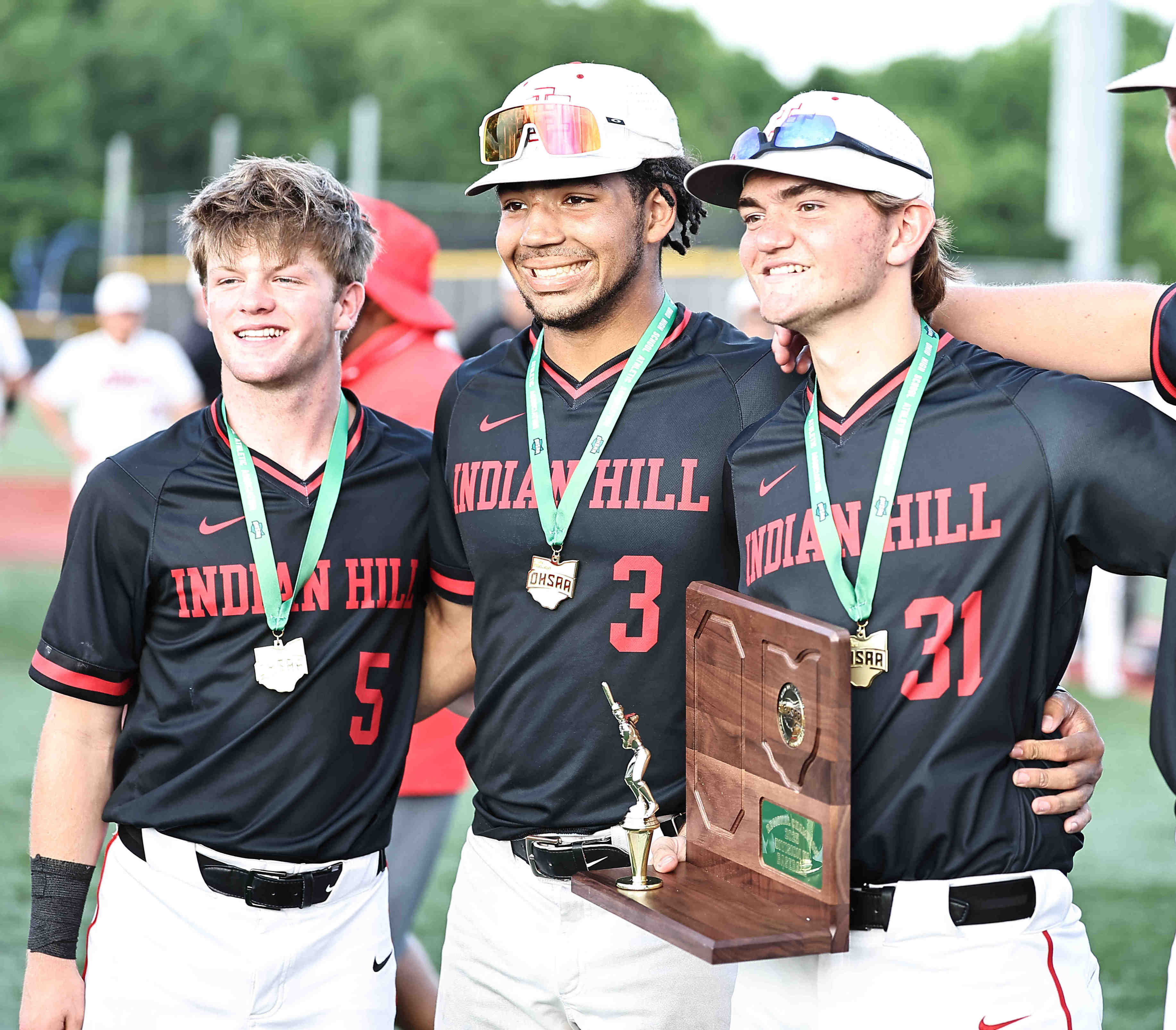 Devlan Daniel, Indian Hill baseball star and 2,000-yard rusher, on ...