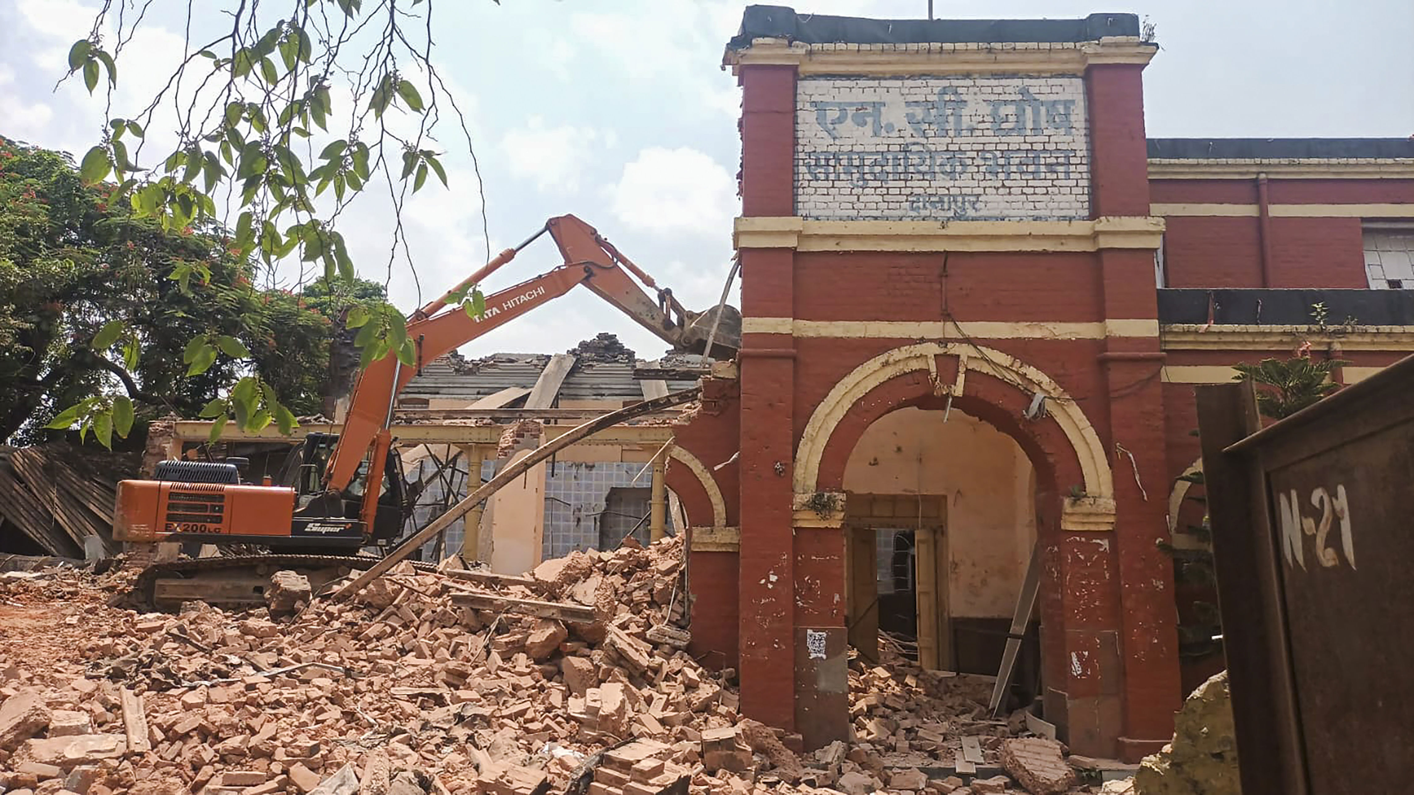 Heritage building in Bihar's historic rail town razed in 100th year of ...