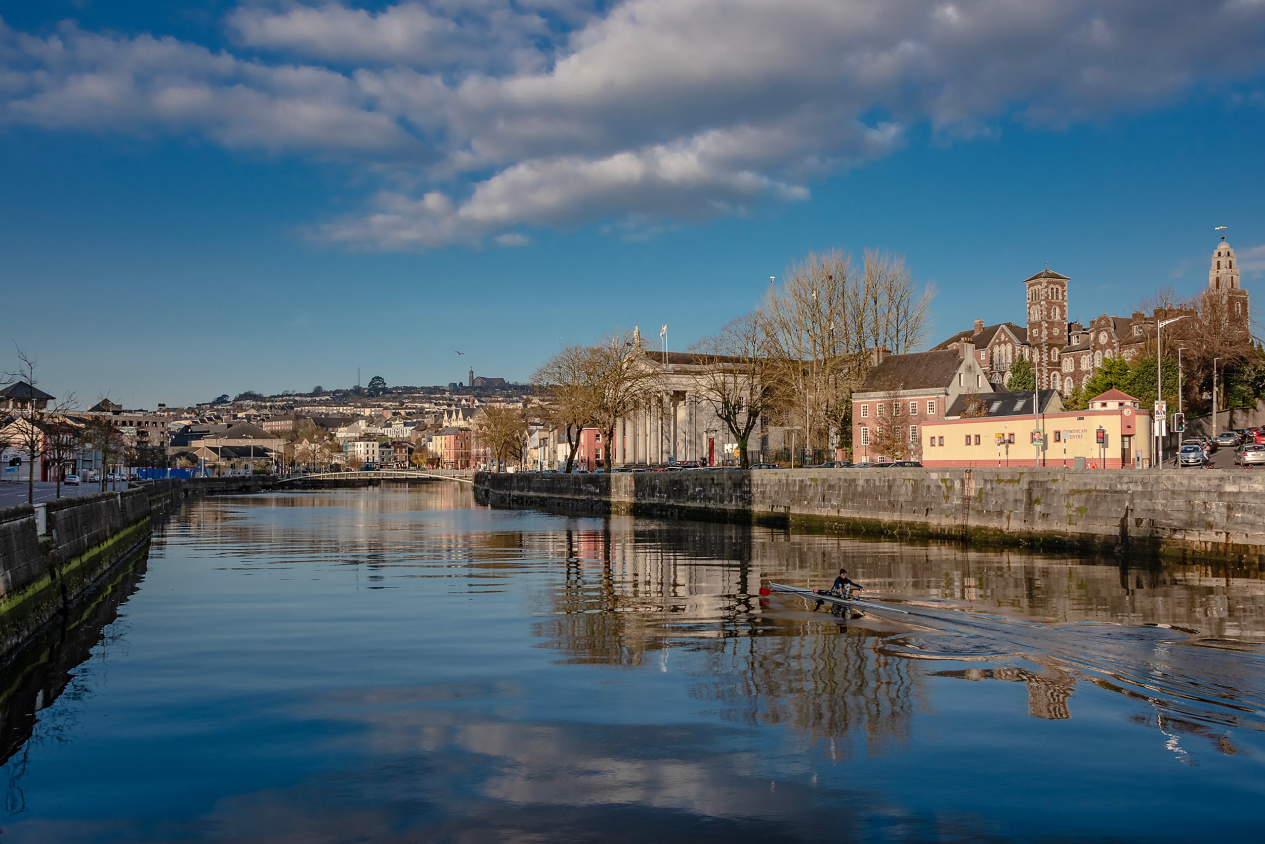 I spent 48 hours in Ireland's rebel city — it's in the midst of a ...