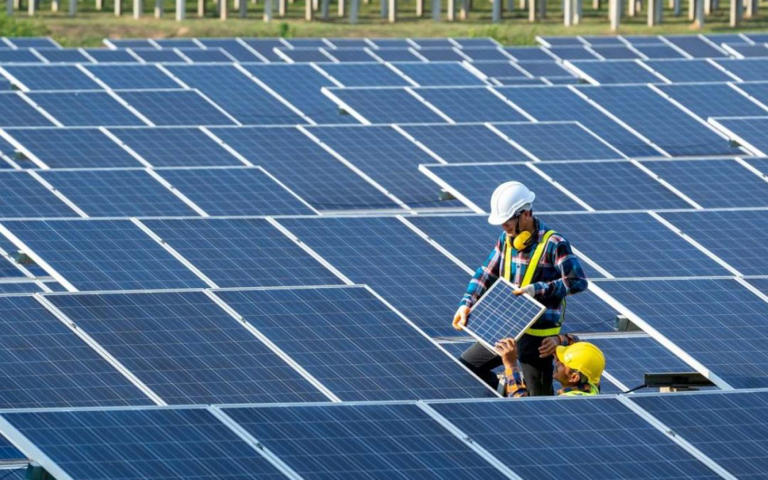 Infra stock jumps 10% after receiving order worth Rs.650 Cr for Solar Power Project