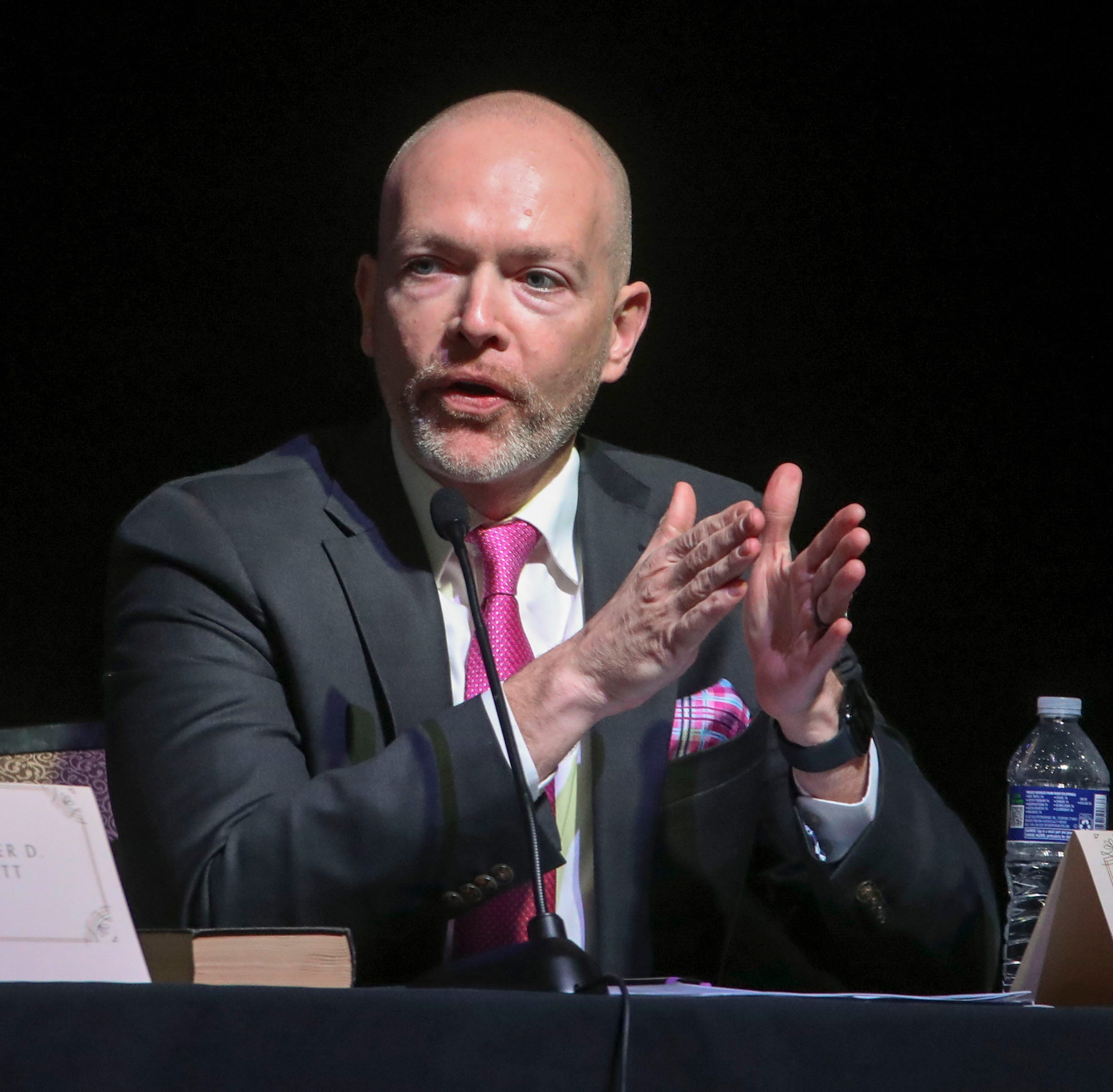 Wilmington City Council's lone Republican flips party registration to ...