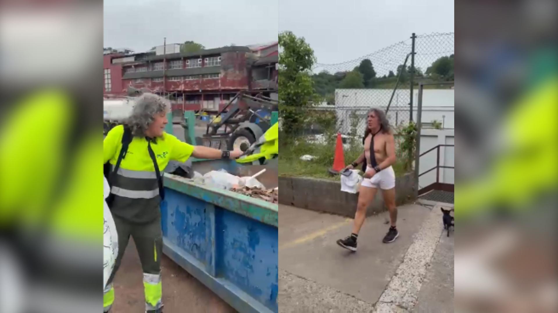 Un hombre se desnuda y tira la ropa a la basura para celebrar su ...