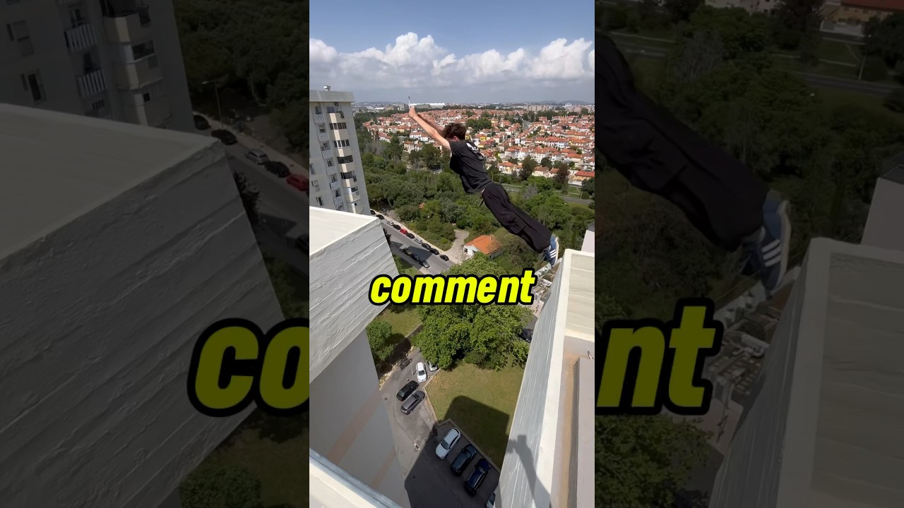 Il saute entre deux toits