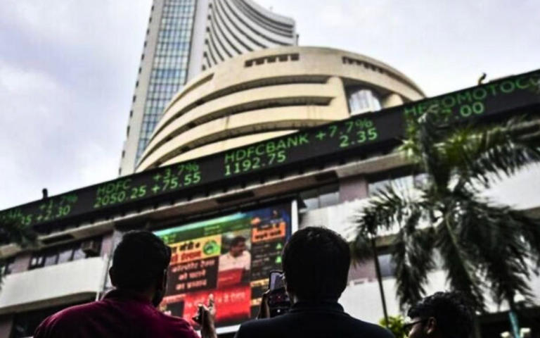 Microcap stock hits upper circuit after receiving order worth Rs.16 Cr from Wonder Cement.