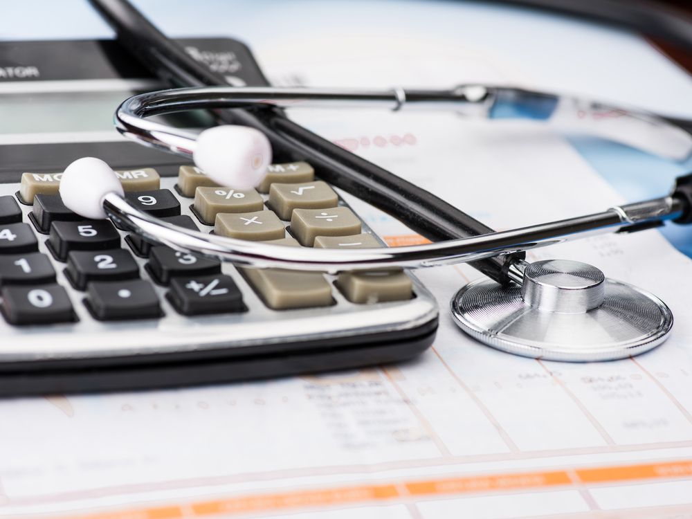How should Ramona invest a critical illness insurance payout of $300,000?