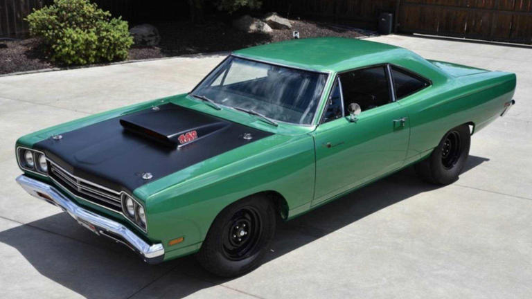 The first muscle car to crack the quarter in twelve seconds