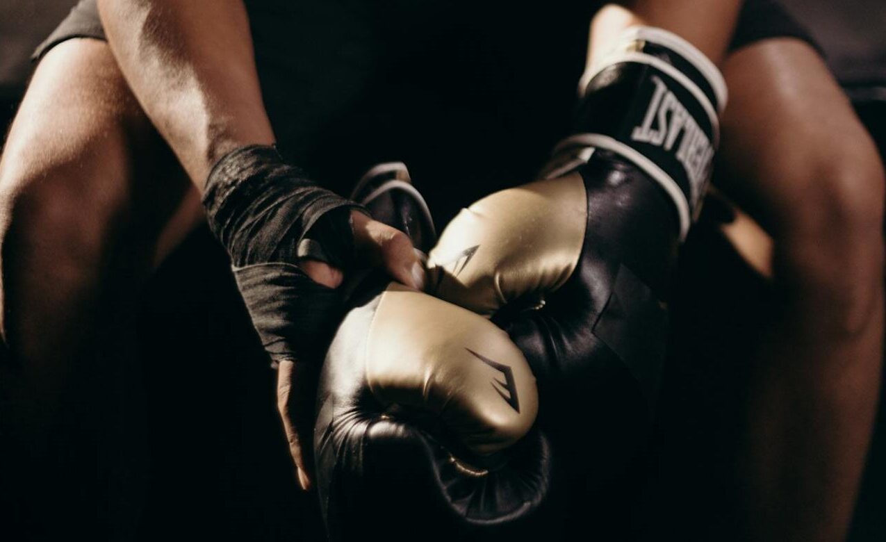 Logan Paul, Le'Veon Bell finally agree to terms for upcoming $1M boxing ...