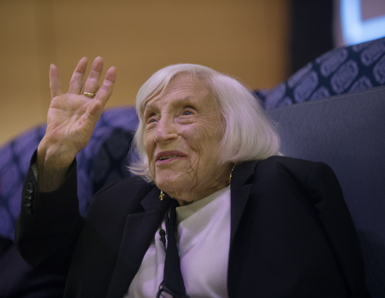 Marthe Cohn, a French Jewish Spy in Nazi Germany, Dies at 105