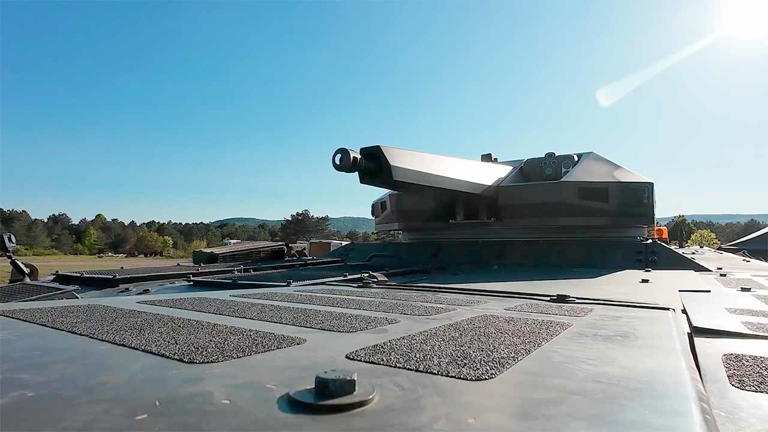 Video: Vantage Combat Module Undergoes First Live Tests on ATLAS 8×8 ...