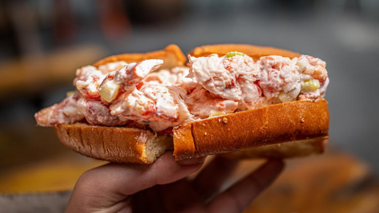 14 Classic Seafood Dishes You Have To Try At Least Once