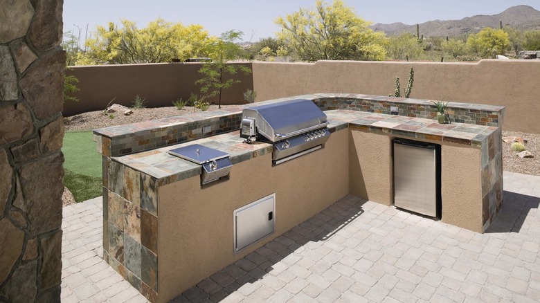 Outdoor Grill Station Ideas For The Perfect Entertaining Space