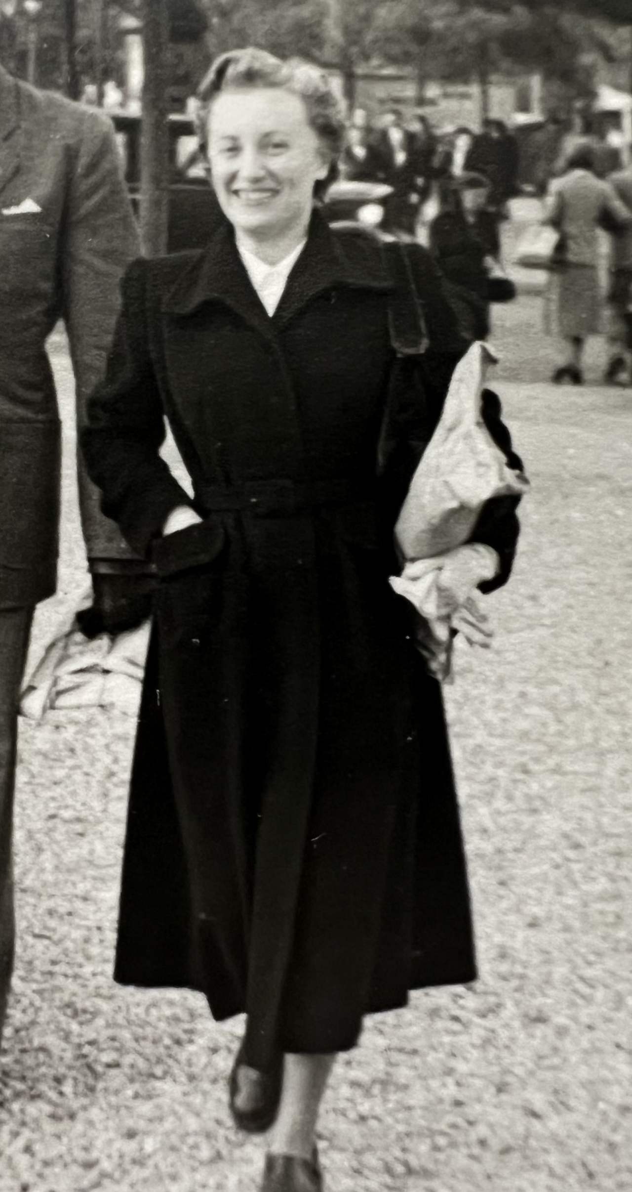 Marthe Cohn, a French Jewish Spy in Nazi Germany, Dies at 105