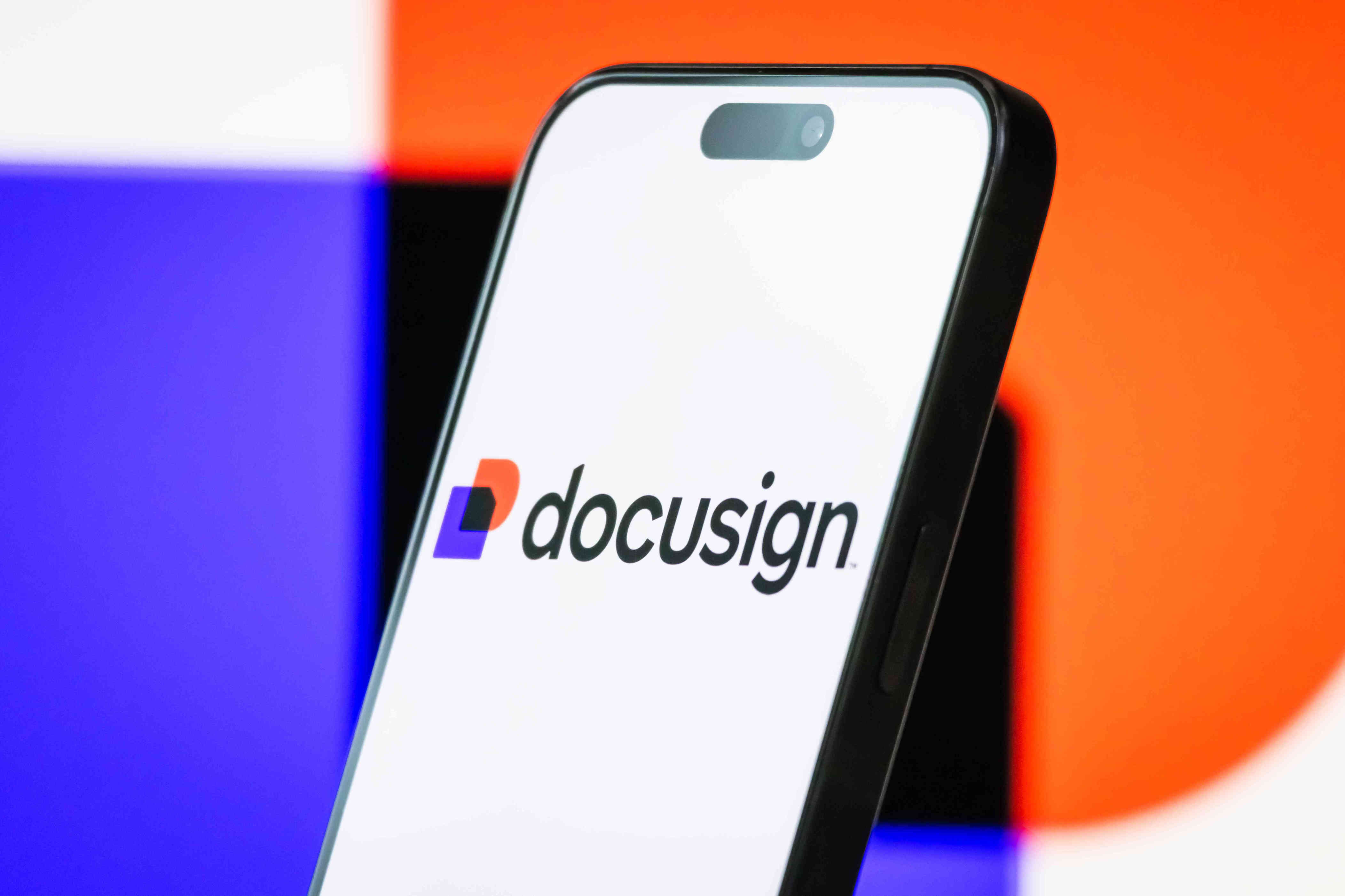 Docusign Stock Sinks as Firm Cuts Billings Outlook on Switch to AI Platform