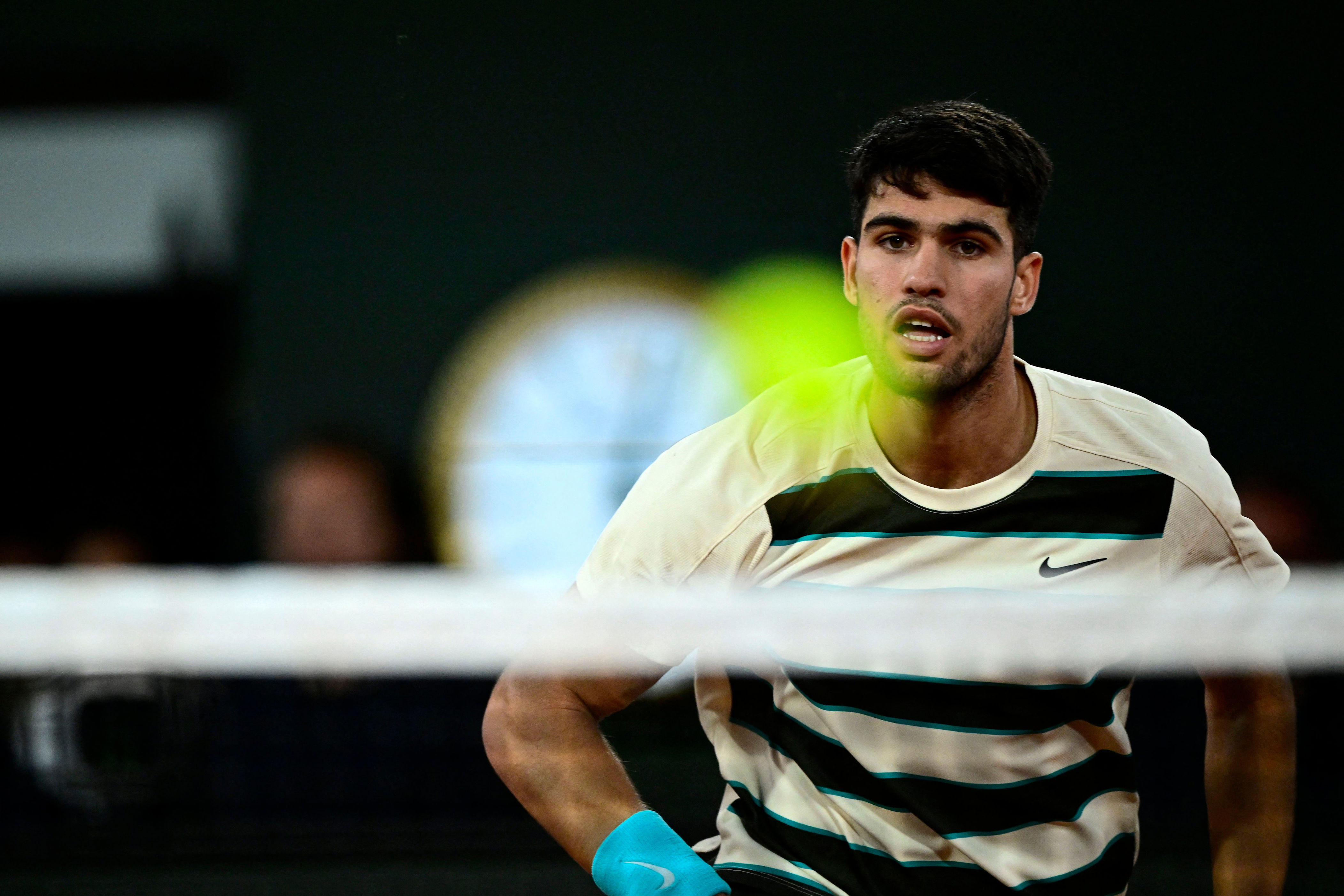 Carlos Alcaraz v Lorenzo Musetti live: Musetti retires to send Alcaraz ...