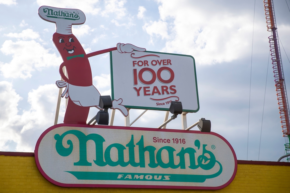 How A Polish Immigrant’s Nickel Hot Dogs Became the Most Famous Franks ...