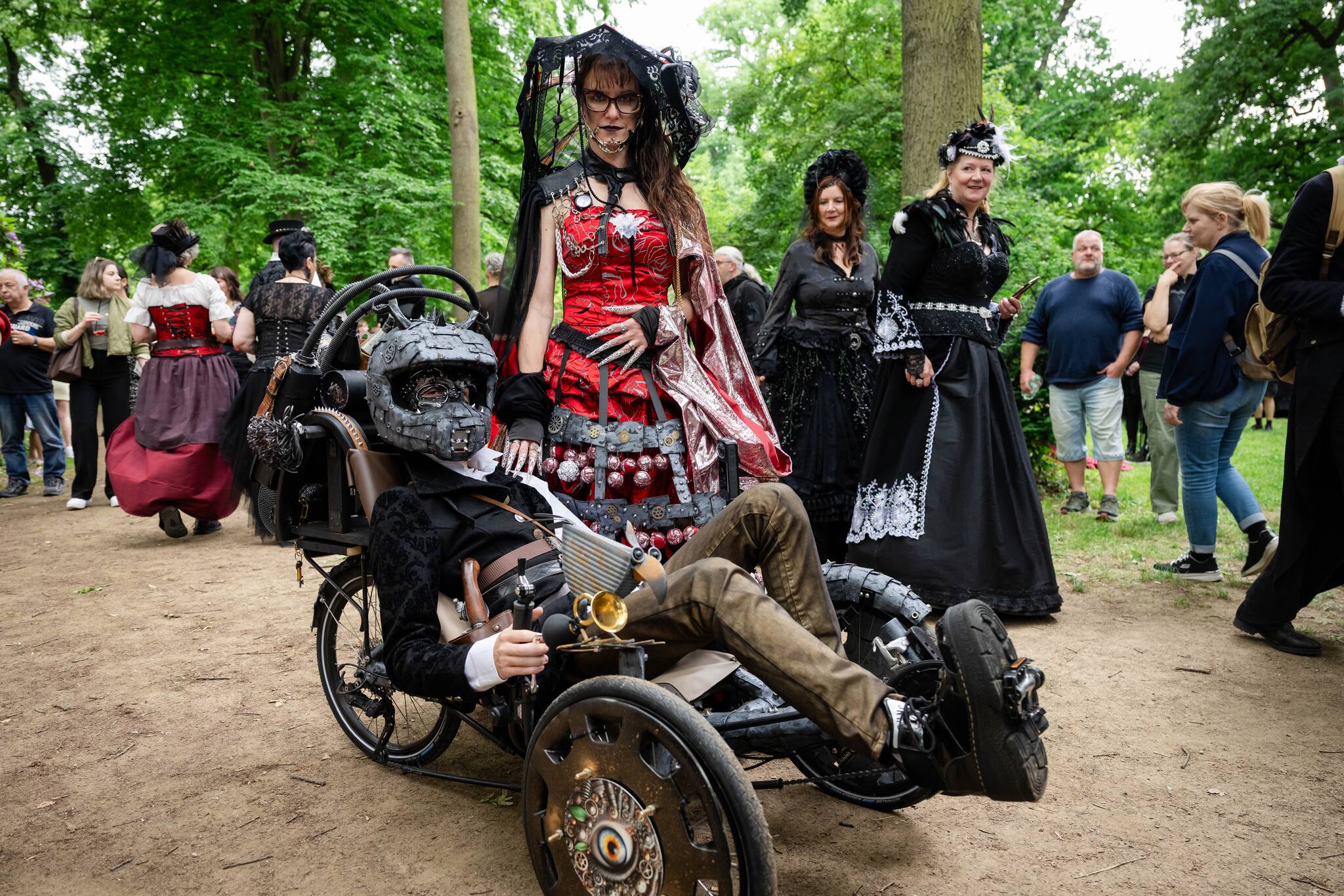 WGT 2025: Alle Fotos vom Wave-Gotik-Treffen in Leipzig