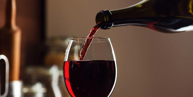 Is Non-Alcoholic Wine Actually Healthy? Experts Explain