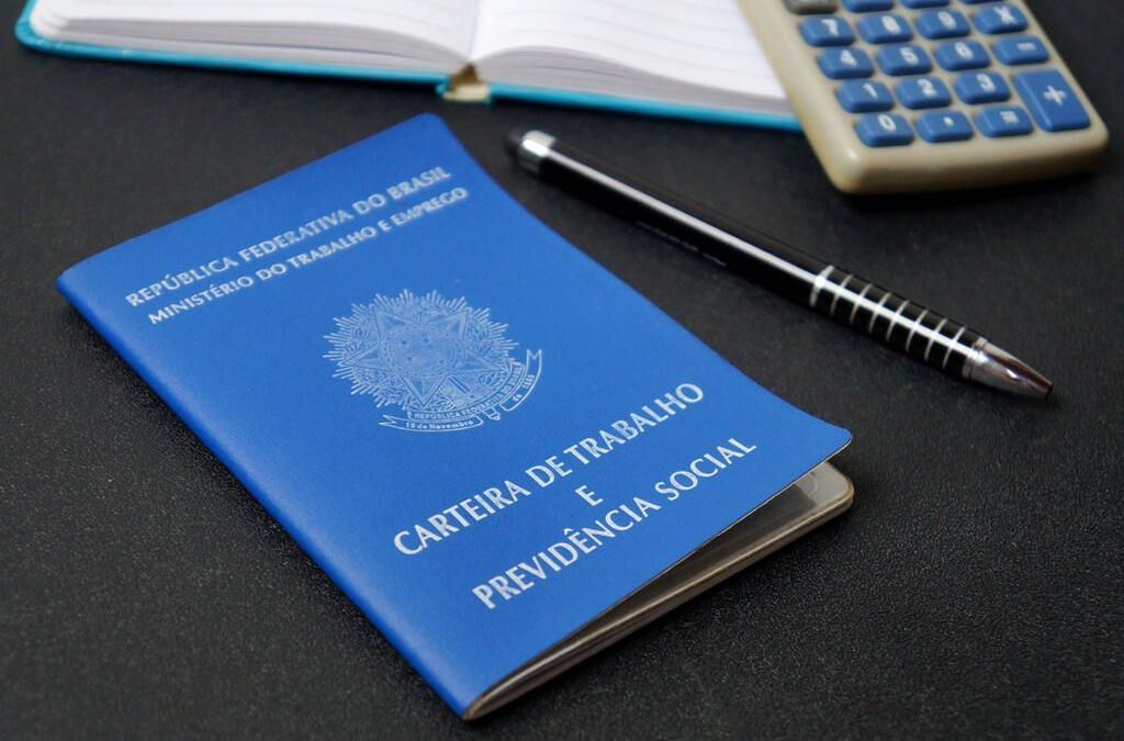 Fiemg alerta que fim da 6x1 pode elevar inflação e reduzir poder de compra
