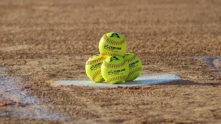 Live updates, score for New York's NYSPHSAA playoffs; Averill Park vs ...