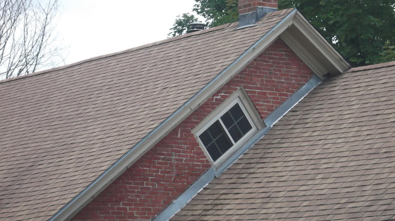Those Odd Diagonal Windows On Old Houses Actually Have A Secret Purpose