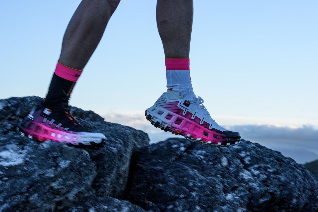 X-BIONIC revolutioniert Trailrunning mit den neuen TerraSkin-Schuhen