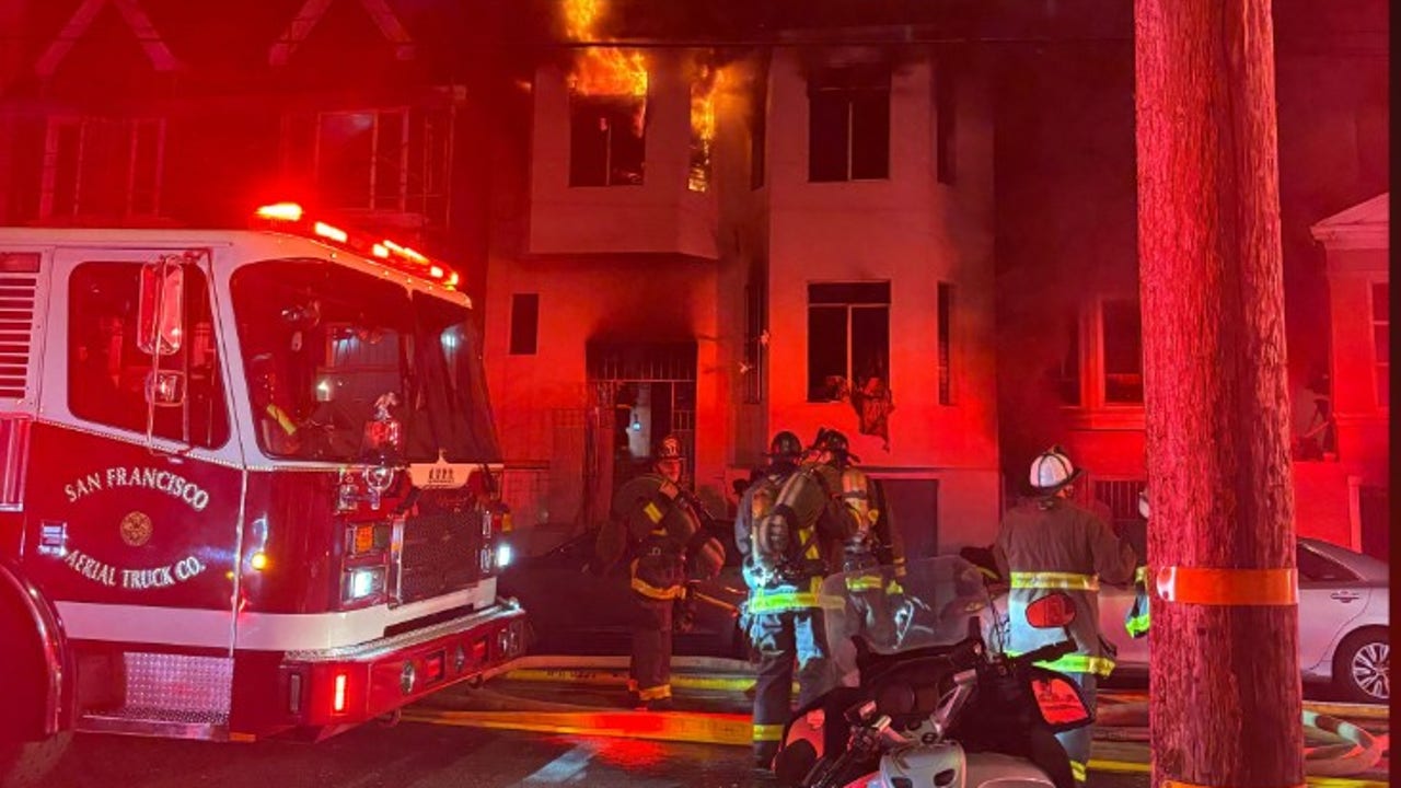 4-alarm fire races through San Francisco row house, displacing dozens
